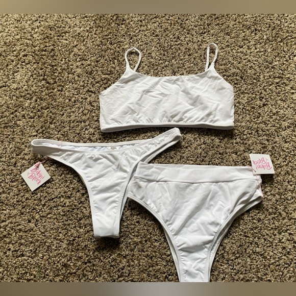 bikini block | Intimates & Sleepwear | Nwt Bikini Block Sporty Top ...